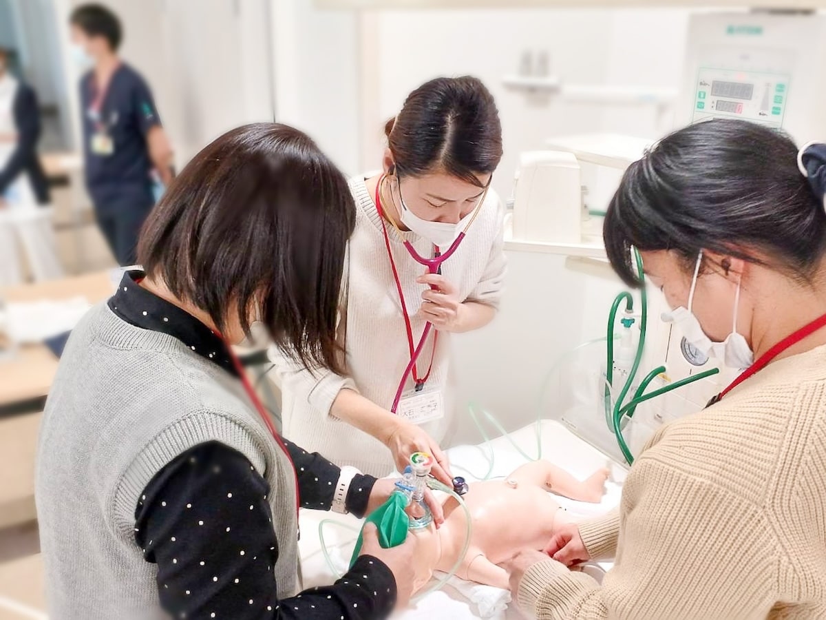 院外でのNCPR（新生児蘇生法）講習会を行いました | ティアラウィメンズクリニック | 赤ちゃんの緊急時対応研修